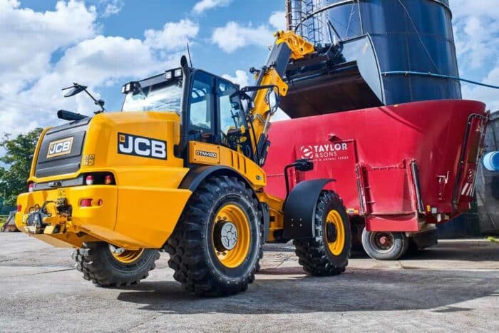 PALA CARGADORA TELESCÓPICA JCB TM 420 S - GEANCAR